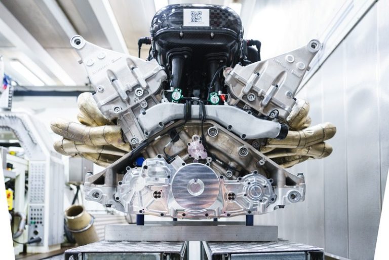 Aston Martin Valkyrie Ultimate Guide: From F1-Inspired Origins to Road ...